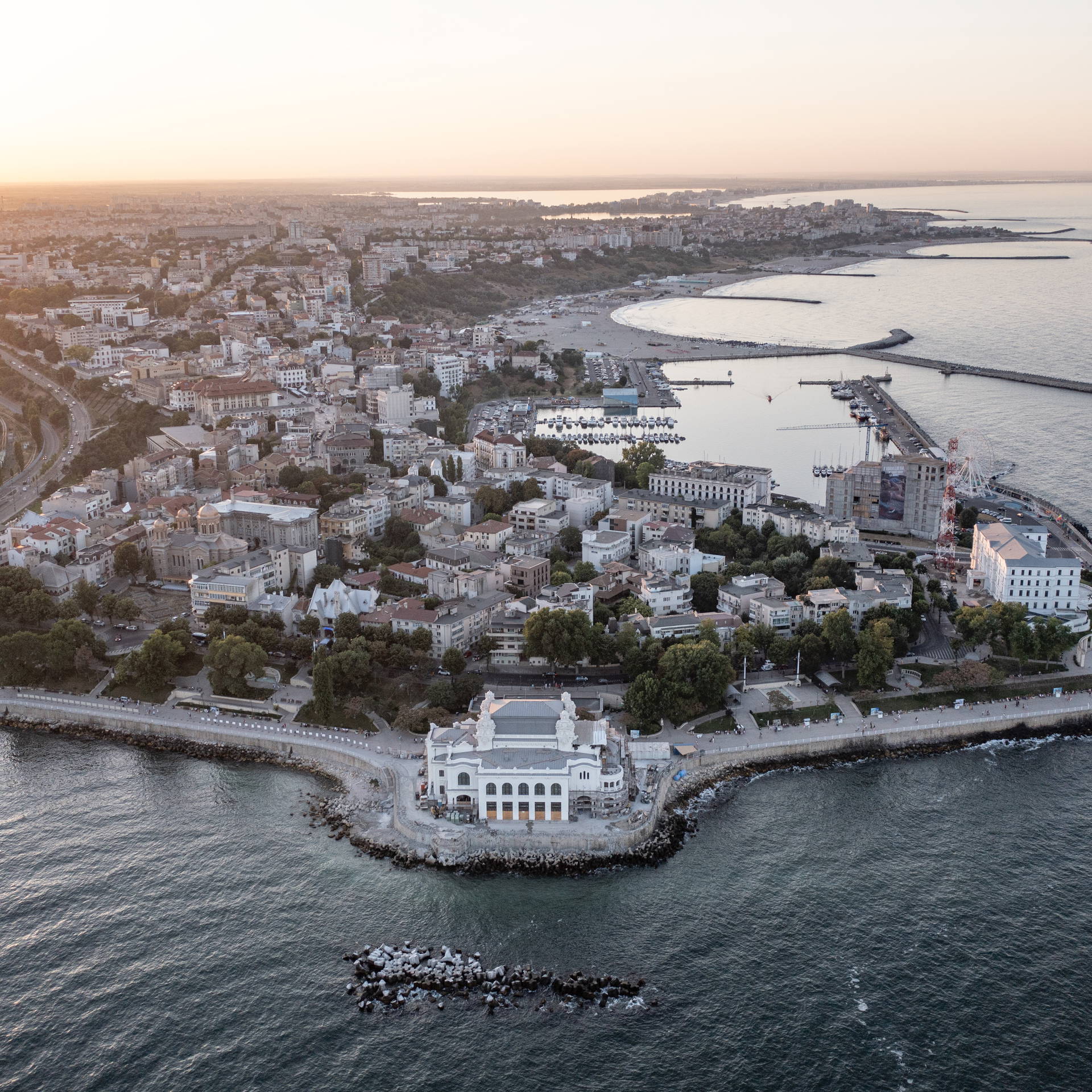 Konstanca – atrakcje, plaże i zabytki najstarszego portu Rumunii